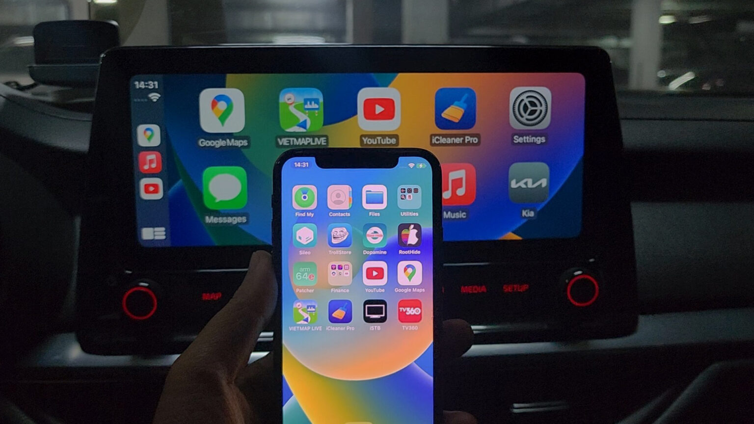 iPhone X 16.7.11 Play Youtube On Carplay (Carbridge Tweak) | Jailbreak ...